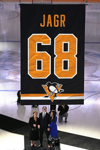 Jagr’s return to Pittsburgh ends with his No. 68 being retired | News ...